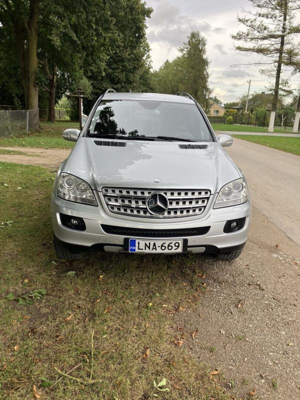 Mercedes-Benz ML 280 2007 Šauļi, ar dzinēja tilpumu 3.00 L un nobraukumu 314 tūkst. km par 6500 €, foto 2 vietnē AUTOMOTO.COM.LV