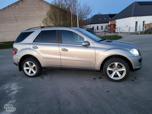 Mercedes-Benz ML 280 2007 Telšiai, ar dzinēja tilpumu 3.00 L un nobraukumu 380 tūkst. km par 4700 €, foto 4 vietnē AUTOMOTO.COM.LV