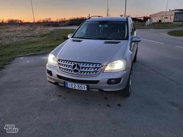 Mercedes-Benz ML 280 2007 Telšiai, ar dzinēja tilpumu 3.00 L un nobraukumu 380 tūkst. km par 4700 €, foto 5 vietnē AUTOMOTO.COM.LV