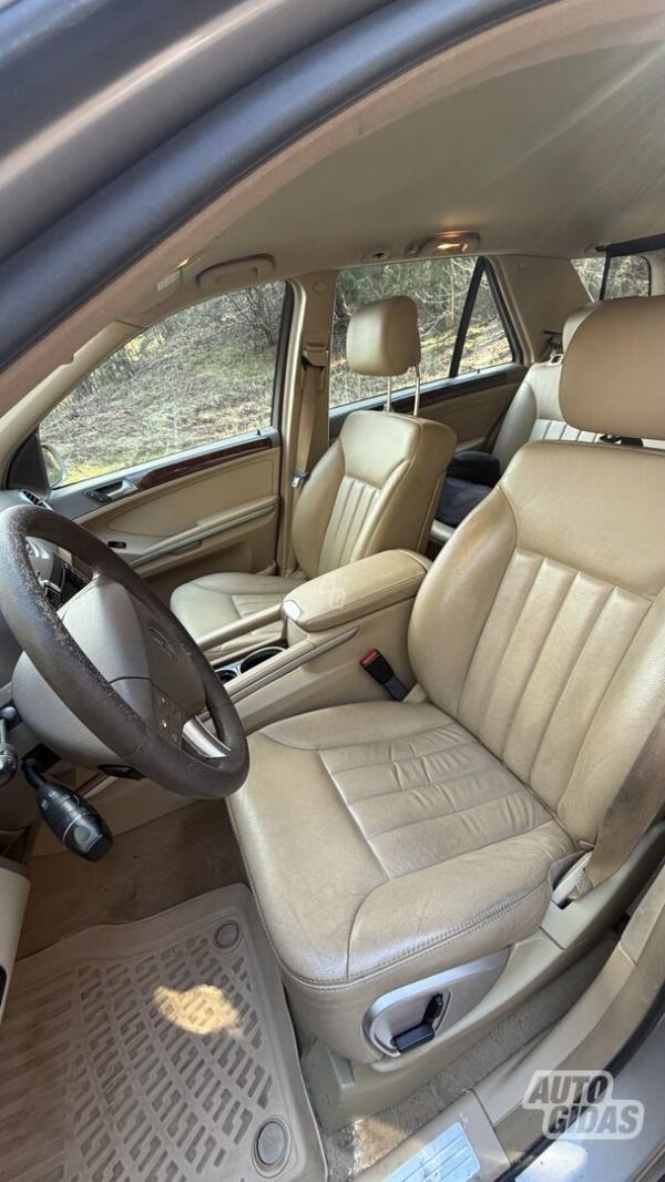 Mercedes-Benz ML 280 2007 in Vilnius, with an engine capacity of 3.00 L and mileage of 351 thousand km for 5600 €, photo 6 on AUTOMOTO.COM.LV