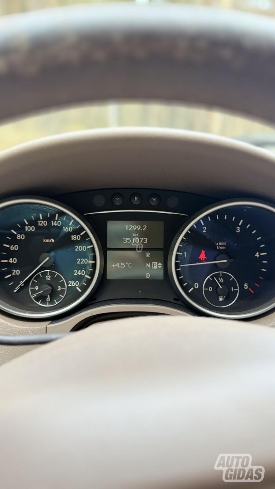Mercedes-Benz ML 280 2007 Viļņa, ar dzinēja tilpumu 3.00 L un nobraukumu 351 tūkst. km par 5600 €, foto 9 vietnē AUTOMOTO.COM.LV