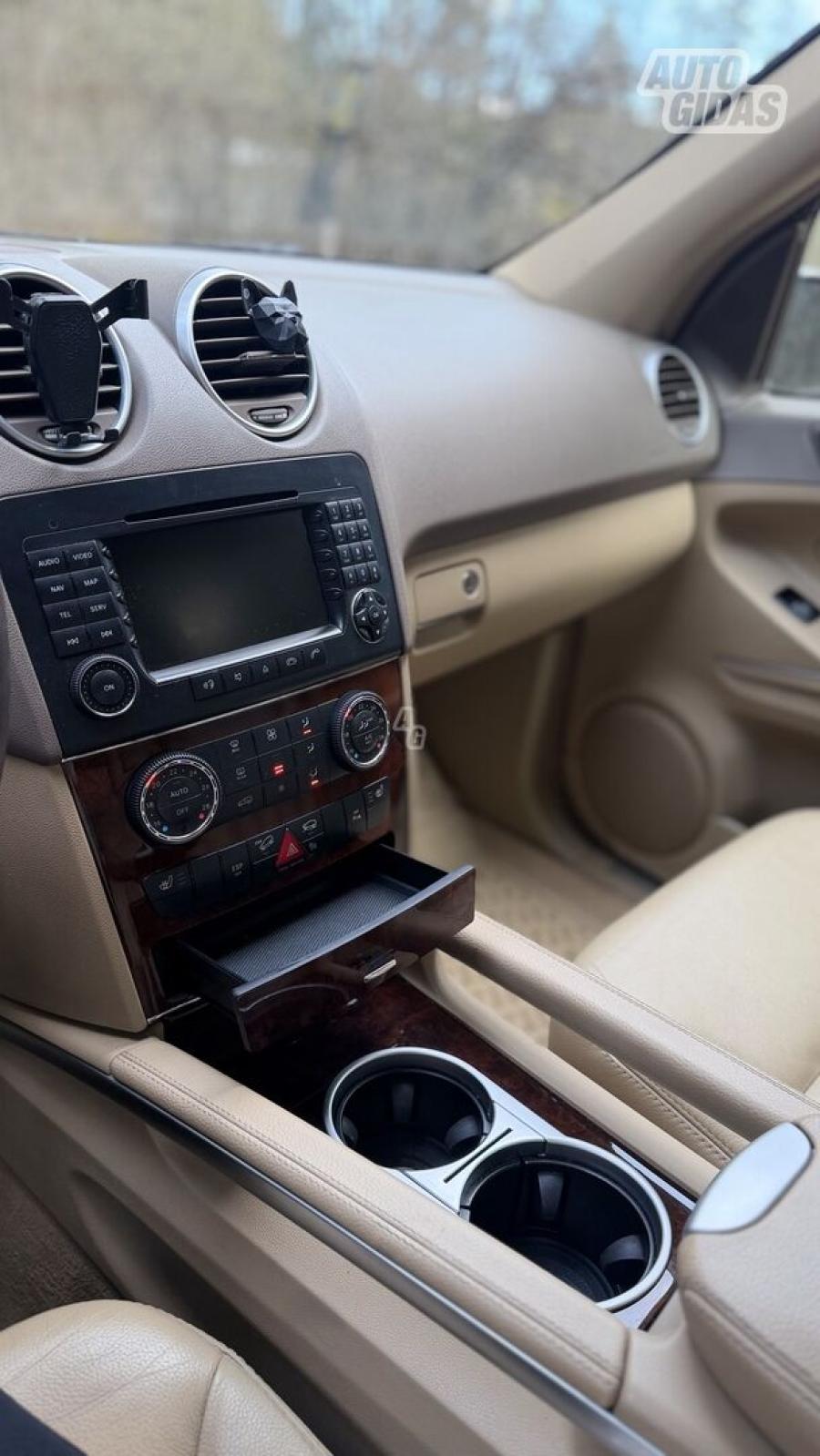 Mercedes-Benz ML 280 2007 Viļņa, ar dzinēja tilpumu 3.00 L un nobraukumu 351 tūkst. km par 5600 €, foto 11 vietnē AUTOMOTO.COM.LV