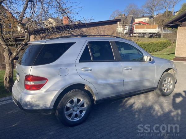 Mercedes-Benz ML 280 2007 in Madona, with an engine capacity of 3.00 L and mileage of 299 thousand km for 4400 €, photo 3 on AUTOMOTO.COM.LV
