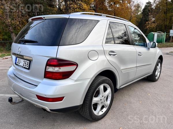 Mercedes-Benz ML 280 2009 Daugavpils, ar dzinēja tilpumu 3.00 L un nobraukumu 336 tūkst. km par 7900 €, foto 4 vietnē AUTOMOTO.COM.LV