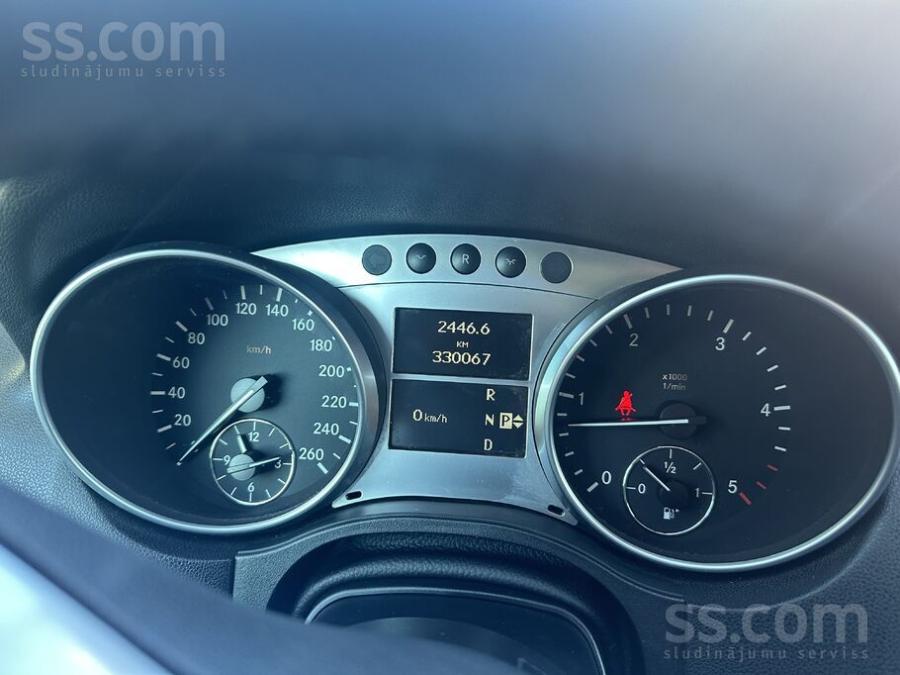 Mercedes-Benz ML 280 2009 Daugavpils, ar dzinēja tilpumu 3.00 L un nobraukumu 336 tūkst. km par 7200 €, foto 8 vietnē AUTOMOTO.COM.LV