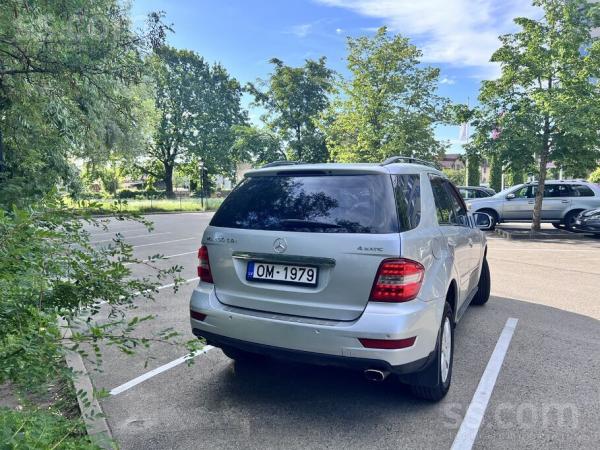 Mercedes-Benz ML 280 2009 in Riga, with an engine capacity of 3.00 L and mileage of 304 thousand km for 7100 €, photo 5 on AUTOMOTO.COM.LV