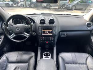 Mercedes-Benz ML 280 2009 in Riga, with an engine capacity of 3.00 L and mileage of 304 thousand km for 7100 €, photo 7 on AUTOMOTO.COM.LV
