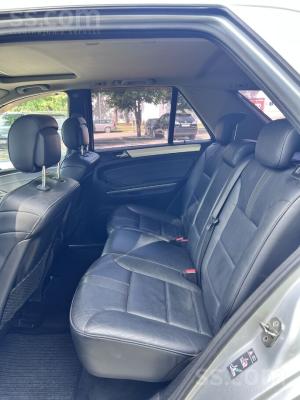 Mercedes-Benz ML 280 2009 in Riga, with an engine capacity of 3.00 L and mileage of 304 thousand km for 7100 €, photo 19 on AUTOMOTO.COM.LV