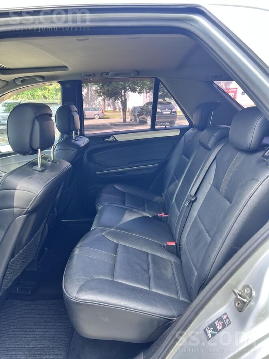 Mercedes-Benz ML 280 2009 in Riga, with an engine capacity of 3.00 L and mileage of 304 thousand km for 7100 €, photo 19 on AUTOMOTO.COM.LV