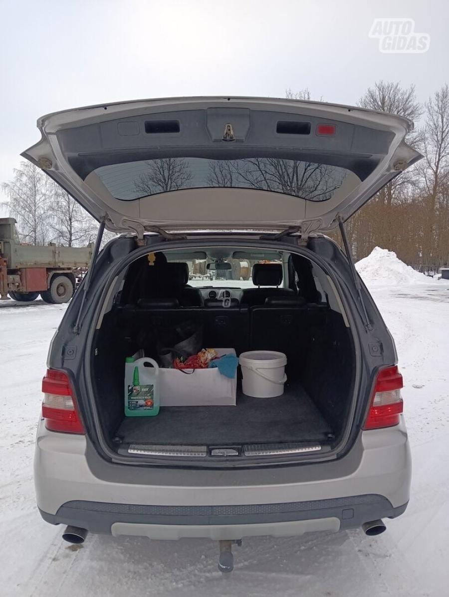 Grey Mercedes-Benz ML 280 2006 in Raseiniai, with an engine capacity of 3.00 L and mileage of 320 thousand km for 7450 €, photo 26 on AUTOMOTO.COM.LV