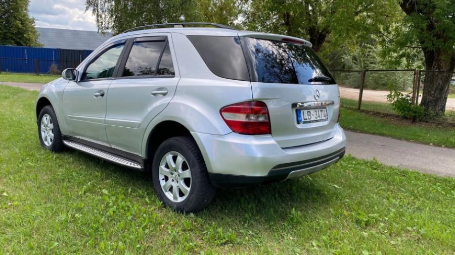 Pelēks Mercedes-Benz ML 280 2006 Rīga, ar dzinēja tilpumu 3.00 L un nobraukumu 0 tūkst. km par 5699 €, foto 4 vietnē AUTOMOTO.COM.LV