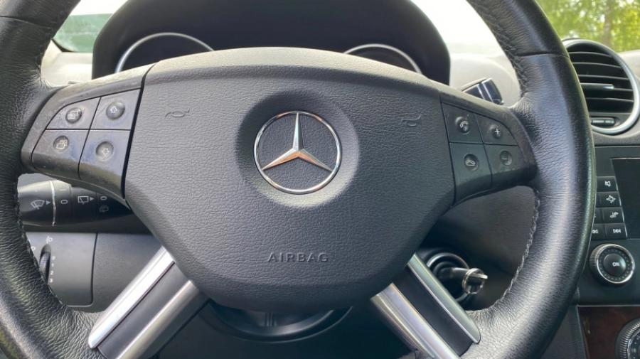 Pelēks Mercedes-Benz ML 280 2006 Rīga, ar dzinēja tilpumu 3.00 L un nobraukumu 0 tūkst. km par 5699 €, foto 11 vietnē AUTOMOTO.COM.LV