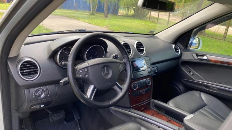 Pelēks Mercedes-Benz ML 280 2006 Rīga, ar dzinēja tilpumu 3.00 L un nobraukumu 0 tūkst. km par 5699 €, foto 13 vietnē AUTOMOTO.COM.LV