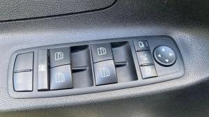 Pelēks Mercedes-Benz ML 280 2006 Rīga, ar dzinēja tilpumu 3.00 L un nobraukumu 0 tūkst. km par 5699 €, foto 14 vietnē AUTOMOTO.COM.LV