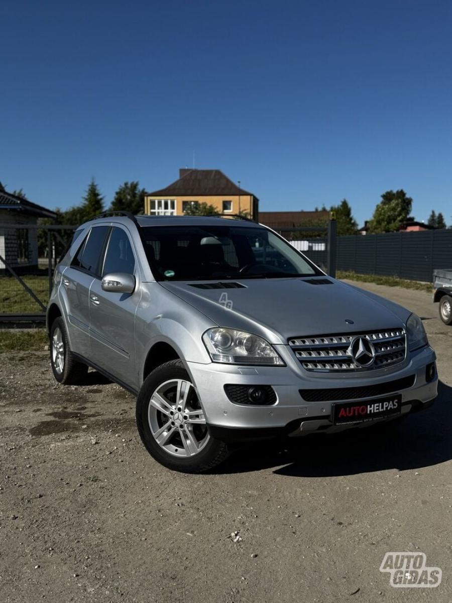 Pelēks Mercedes-Benz ML 280 2006 Klaipėda, ar dzinēja tilpumu 3.00 L un nobraukumu 300 tūkst. km par 4950 €, foto 5 vietnē AUTOMOTO.COM.LV