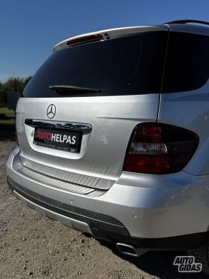 Pelēks Mercedes-Benz ML 280 2006 Klaipėda, ar dzinēja tilpumu 3.00 L un nobraukumu 300 tūkst. km par 4950 €, foto 9 vietnē AUTOMOTO.COM.LV