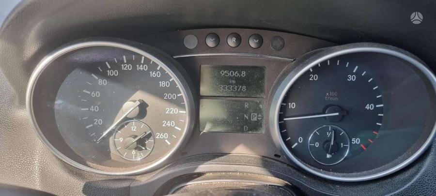 Pelēks Mercedes-Benz ML 280 2006 Klaipėda, ar dzinēja tilpumu 2.99 L un nobraukumu 333 tūkst. km par 4500 €, foto 12 vietnē AUTOMOTO.COM.LV