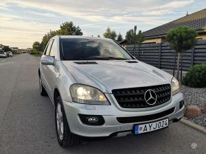 Grey Mercedes-Benz ML 280 2006 in Klaipeda, with an engine capacity of 3.00 L and mileage of 300 thousand km for 4400 €, photo 9 on AUTOMOTO.COM.LV