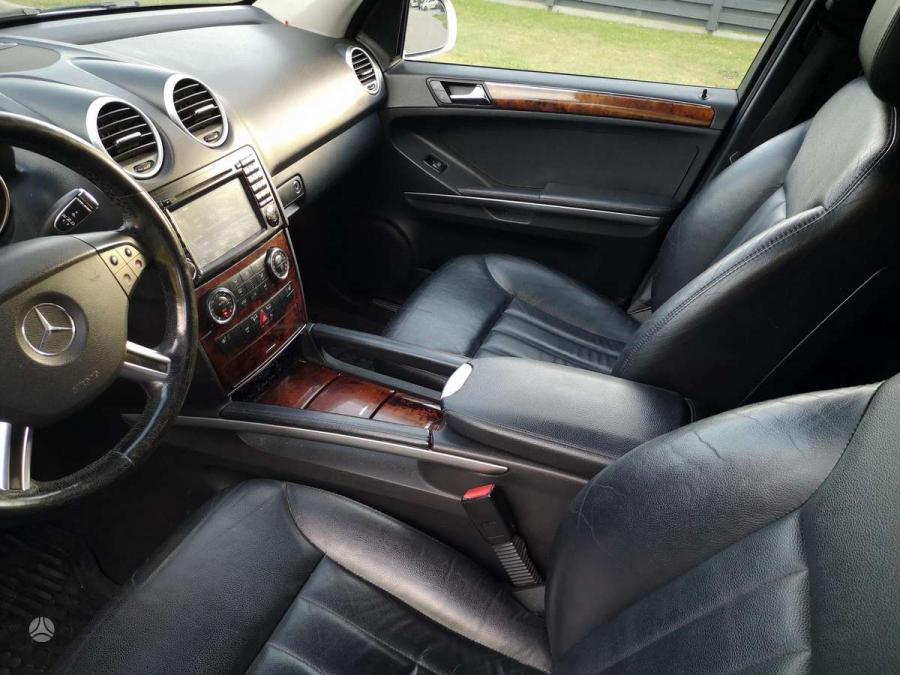 Grey Mercedes-Benz ML 280 2006 in Klaipeda, with an engine capacity of 3.00 L and mileage of 300 thousand km for 4400 €, photo 14 on AUTOMOTO.COM.LV