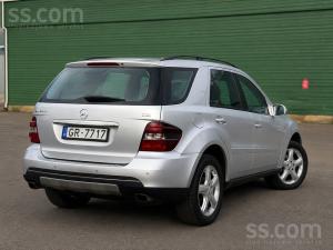 Grey Mercedes-Benz ML 280 2006 in Riga, with an engine capacity of 3.00 L and mileage of 99 thousand km for 8500 €, photo 6 on AUTOMOTO.COM.LV