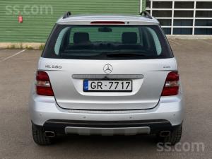 Grey Mercedes-Benz ML 280 2006 in Riga, with an engine capacity of 3.00 L and mileage of 99 thousand km for 8500 €, photo 8 on AUTOMOTO.COM.LV