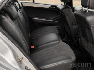 Grey Mercedes-Benz ML 280 2006 in Riga, with an engine capacity of 3.00 L and mileage of 99 thousand km for 8500 €, photo 21 on AUTOMOTO.COM.LV