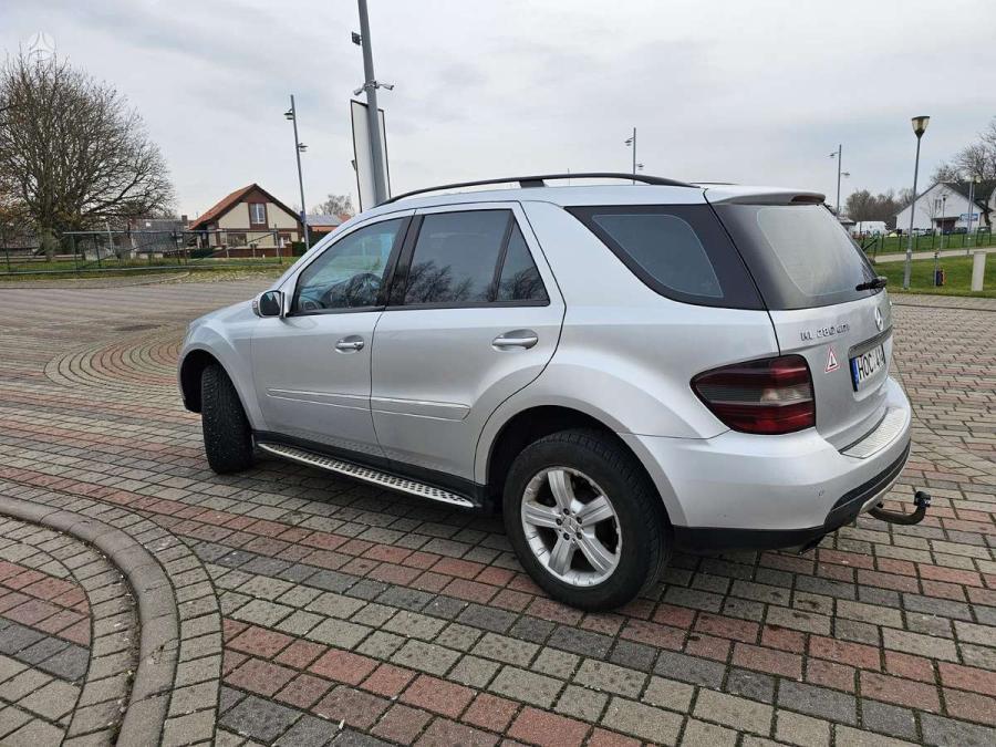 Grey Mercedes-Benz ML 280 2007 in Silute, with an engine capacity of 0.30 L and mileage of 334 thousand km for 6200 €, photo 13 on AUTOMOTO.COM.LV