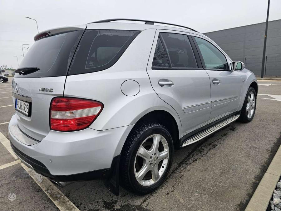 Grey Mercedes-Benz ML 280 2007 in Kaunas, with an engine capacity of 3.00 L and mileage of 310 thousand km for 4300 €, photo 7 on AUTOMOTO.COM.LV