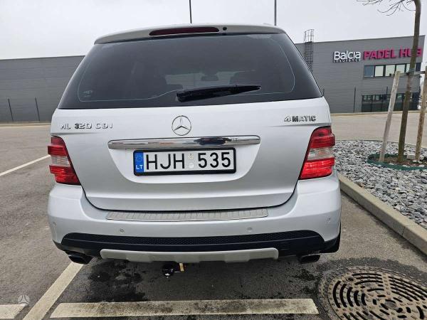 Grey Mercedes-Benz ML 280 2007 in Kaunas, with an engine capacity of 3.00 L and mileage of 310 thousand km for 4300 €, photo 10 on AUTOMOTO.COM.LV