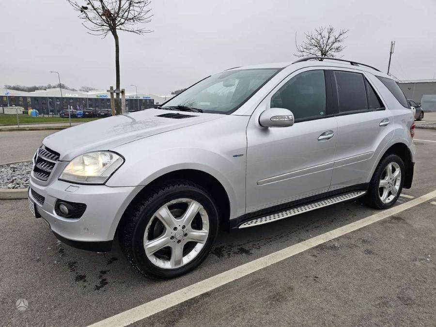 Grey Mercedes-Benz ML 280 2007 in Kaunas, with an engine capacity of 3.00 L and mileage of 310 thousand km for 4300 €, photo 14 on AUTOMOTO.COM.LV