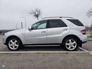 Grey Mercedes-Benz ML 280 2007 in Kaunas, with an engine capacity of 3.00 L and mileage of 310 thousand km for 4300 €, photo 15 on AUTOMOTO.COM.LV