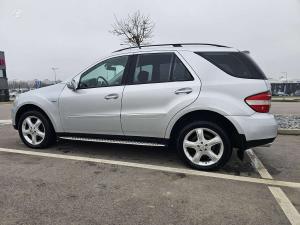 Grey Mercedes-Benz ML 280 2007 in Kaunas, with an engine capacity of 3.00 L and mileage of 310 thousand km for 4300 €, photo 16 on AUTOMOTO.COM.LV