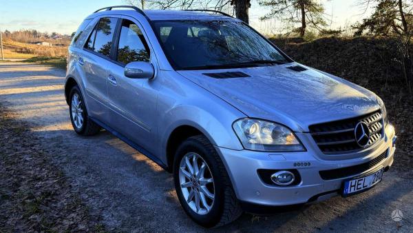 Grey Mercedes-Benz ML 280 2007 in Vilnius, with an engine capacity of 2.80 L and mileage of 331 thousand km for 3950 €, photo 5 on AUTOMOTO.COM.LV