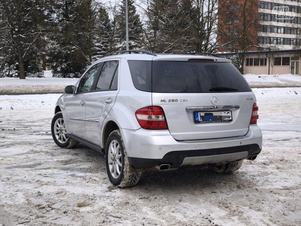 Grey Mercedes-Benz ML 280 2007 in Alytus, with an engine capacity of 3.00 L and mileage of 315 thousand km for 4800 €, photo 4 on AUTOMOTO.COM.LV