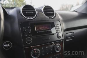 Серый Мерседес МЛ 280 2007 в Рига, объемом двигателя 3.00 л и пробегом 355 тыс. км за 6590 €, фото 20 на AUTOMOTO.COM.LV