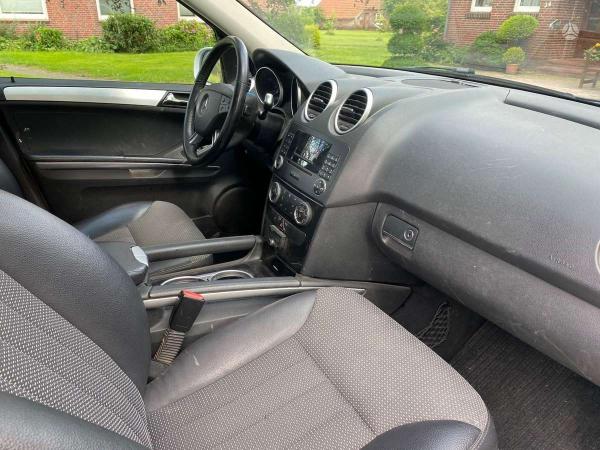 Pelēks Mercedes-Benz ML 280 2007 Marijampole, ar dzinēja tilpumu 0.00 L un nobraukumu 330 tūkst. km par 3500 €, foto 11 vietnē AUTOMOTO.COM.LV