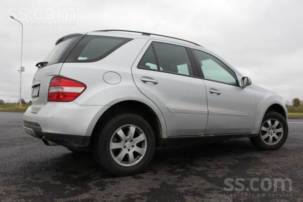 Pelēks Mercedes-Benz ML 280 2007 Jelgava, ar dzinēja tilpumu 3.00 L un nobraukumu 360 tūkst. km par 4500 €, foto 10 vietnē AUTOMOTO.COM.LV