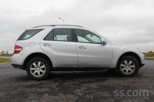 Pelēks Mercedes-Benz ML 280 2007 Jelgava, ar dzinēja tilpumu 3.00 L un nobraukumu 360 tūkst. km par 4500 €, foto 11 vietnē AUTOMOTO.COM.LV