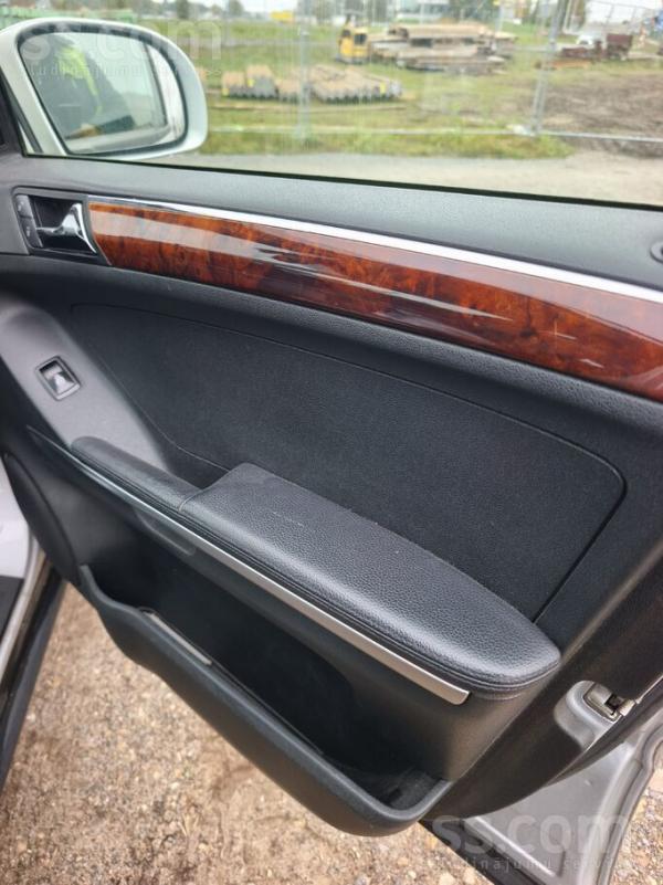 Pelēks Mercedes-Benz ML 280 2007 Rīga, ar dzinēja tilpumu 3.00 L un nobraukumu 462 tūkst. km par 4200 €, foto 9 vietnē AUTOMOTO.COM.LV