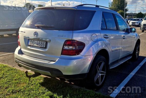 Pelēks Mercedes-Benz ML 280 2008 Rīga, ar dzinēja tilpumu 3.00 L un nobraukumu 229 tūkst. km par 9000 €, foto 4 vietnē AUTOMOTO.COM.LV