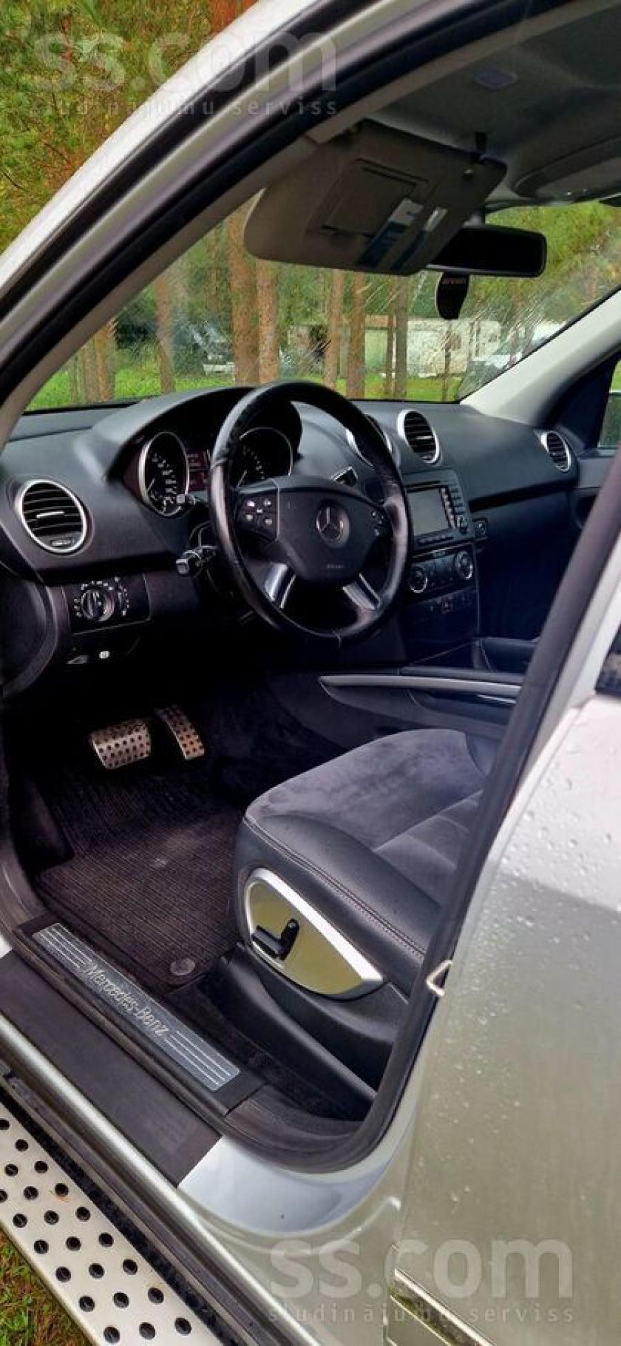 Grey Mercedes-Benz ML 280 2008 in Riga, with an engine capacity of 3.00 L and mileage of 229 thousand km for 9000 €, photo 6 on AUTOMOTO.COM.LV