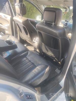 Sarkans Mercedes-Benz ML 280 2007 Rīga, ar dzinēja tilpumu 3.00 L un nobraukumu 462 tūkst. km par 3700 €, foto 14 vietnē AUTOMOTO.COM.LV
