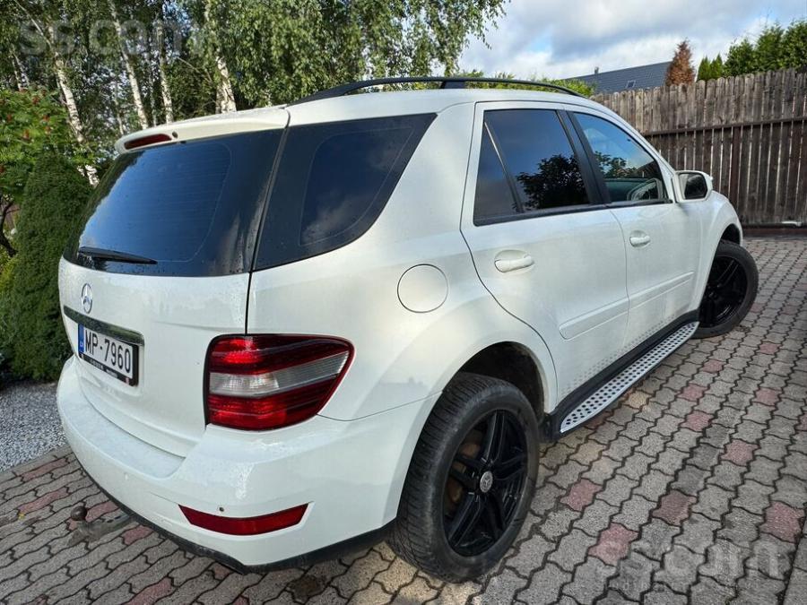 Balts Mercedes-Benz ML 280 2008 Ogre, ar dzinēja tilpumu 2.20 L un nobraukumu 290 tūkst. km par 6670 €, foto 8 vietnē AUTOMOTO.COM.LV