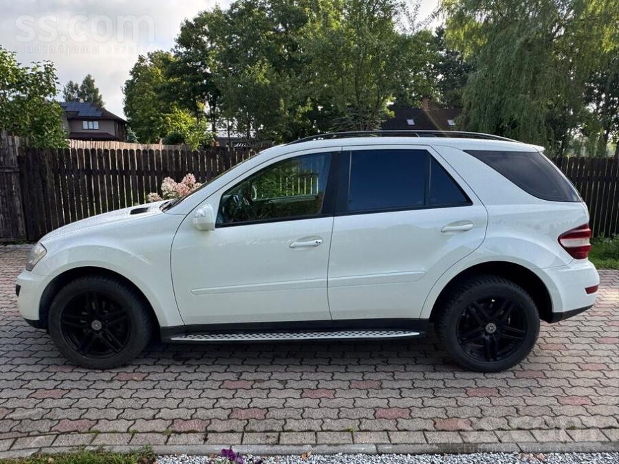 Balts Mercedes-Benz ML 280 2008 Ogre, ar dzinēja tilpumu 2.20 L un nobraukumu 290 tūkst. km par 6670 €, foto 12 vietnē AUTOMOTO.COM.LV