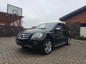 Melns Mercedes-Benz ML 300 2009 Pakruojis, ar dzinēja tilpumu 2.99 L un nobraukumu 267 tūkst. km par 7250 €, foto  vietnē AUTOMOTO.COM.LV