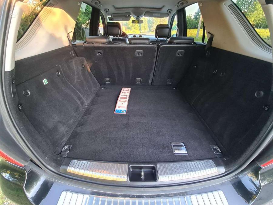 Melns Mercedes-Benz ML 300 2009 Kauņa, ar dzinēja tilpumu 3.00 L un nobraukumu 340 tūkst. km par 5700 €, foto 13 vietnē AUTOMOTO.COM.LV