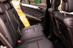 Черный Мерседес МЛ 300 2010 в Рига, объемом двигателя 3.00 л и пробегом 157 тыс. км за 10995 €, фото 15 на AUTOMOTO.COM.LV