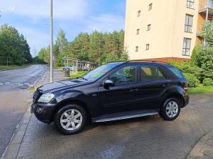Черный Мерседес МЛ 300 2010 в Вильнюс, объемом двигателя 2.99 л и пробегом 312 тыс. км за 7200 €, фото 4 на AUTOMOTO.COM.LV