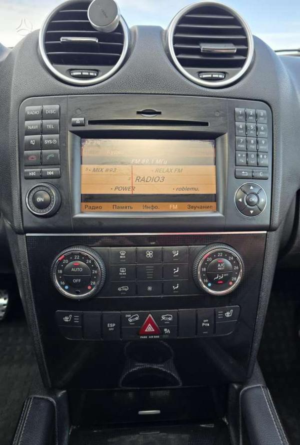 Melns Mercedes-Benz ML 300 2010 Klaipėda, ar dzinēja tilpumu 2.99 L un nobraukumu 319 tūkst. km par 7700 €, foto 11 vietnē AUTOMOTO.COM.LV
