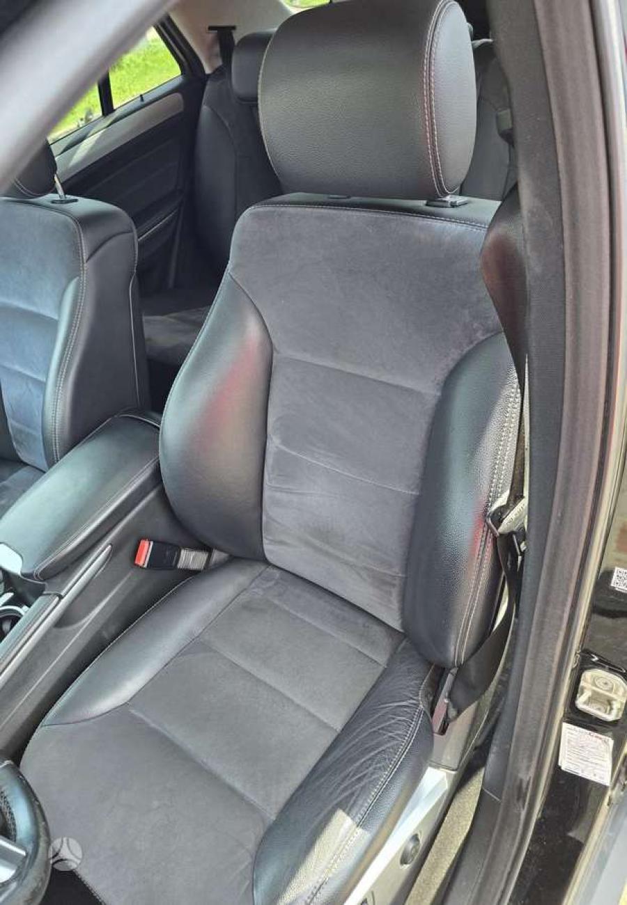 Melns Mercedes-Benz ML 300 2010 Klaipėda, ar dzinēja tilpumu 2.99 L un nobraukumu 319 tūkst. km par 7700 €, foto 15 vietnē AUTOMOTO.COM.LV
